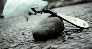 What Is A Pipa Instrument And How To Play It?